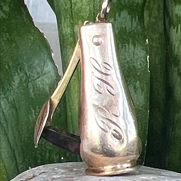 Vintage | Jewelry | 4 Karat Gold Vintage Cigar Cutter Charm | Poshmark